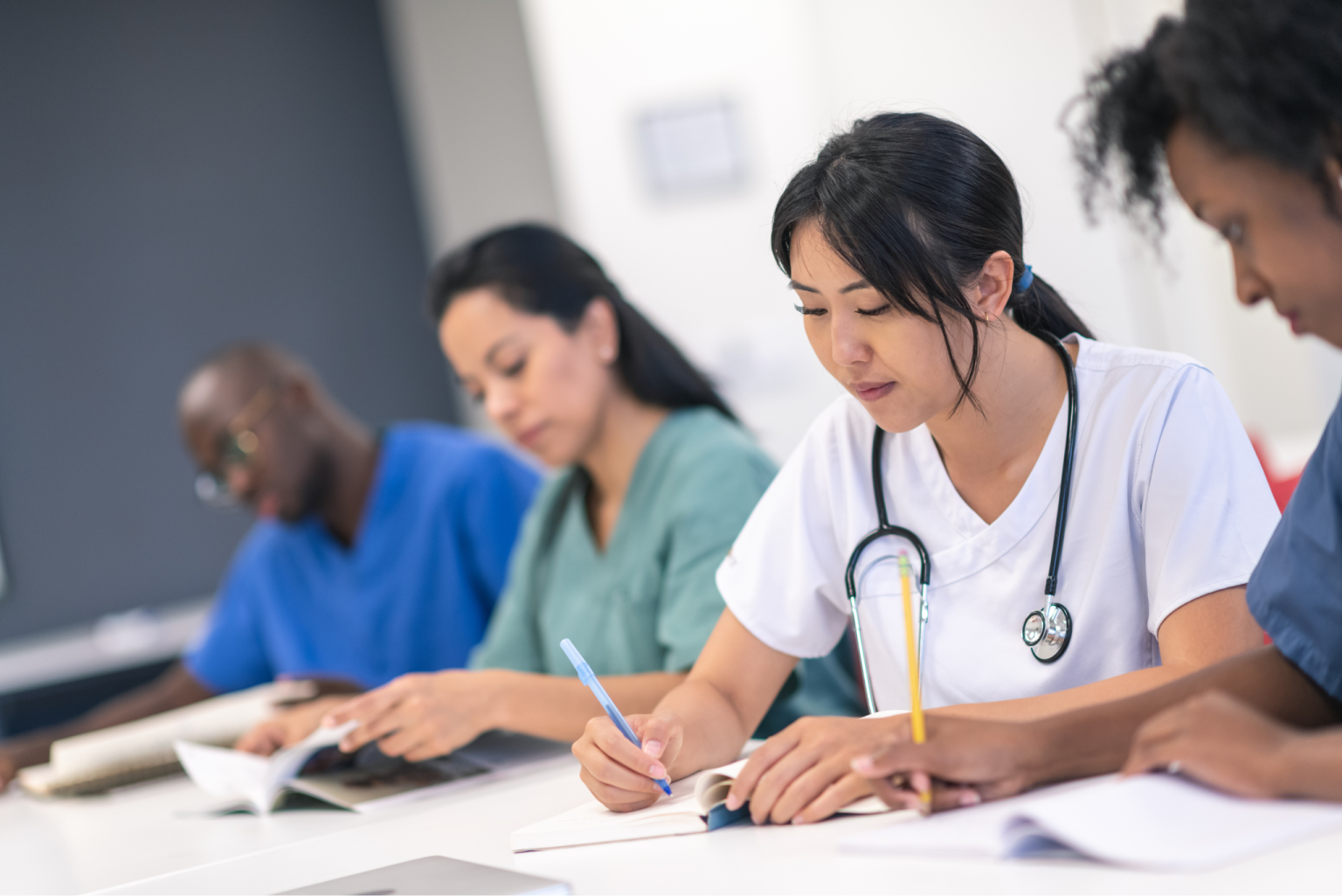 NCLEX-RN Review Program: Expert Prep & 1-on-1 Coaching